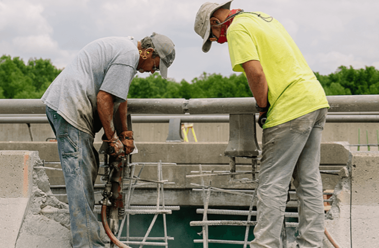 ET Simonds Careers - Roads to success start here.